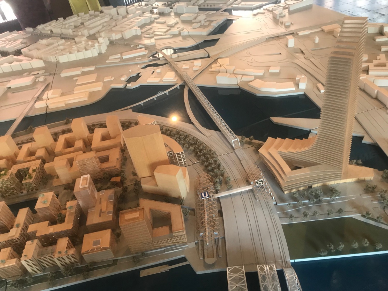 Der Elbtower: Wird das Grundstück demnächst übergeben? - Wilhelmsburger ...